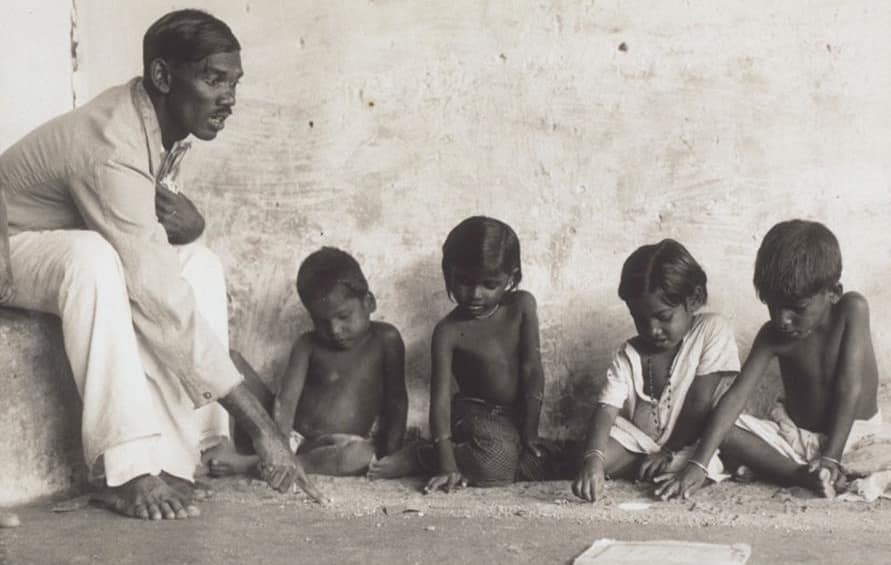 What are the jobs in the caste system? What are the 5 caste levels ...